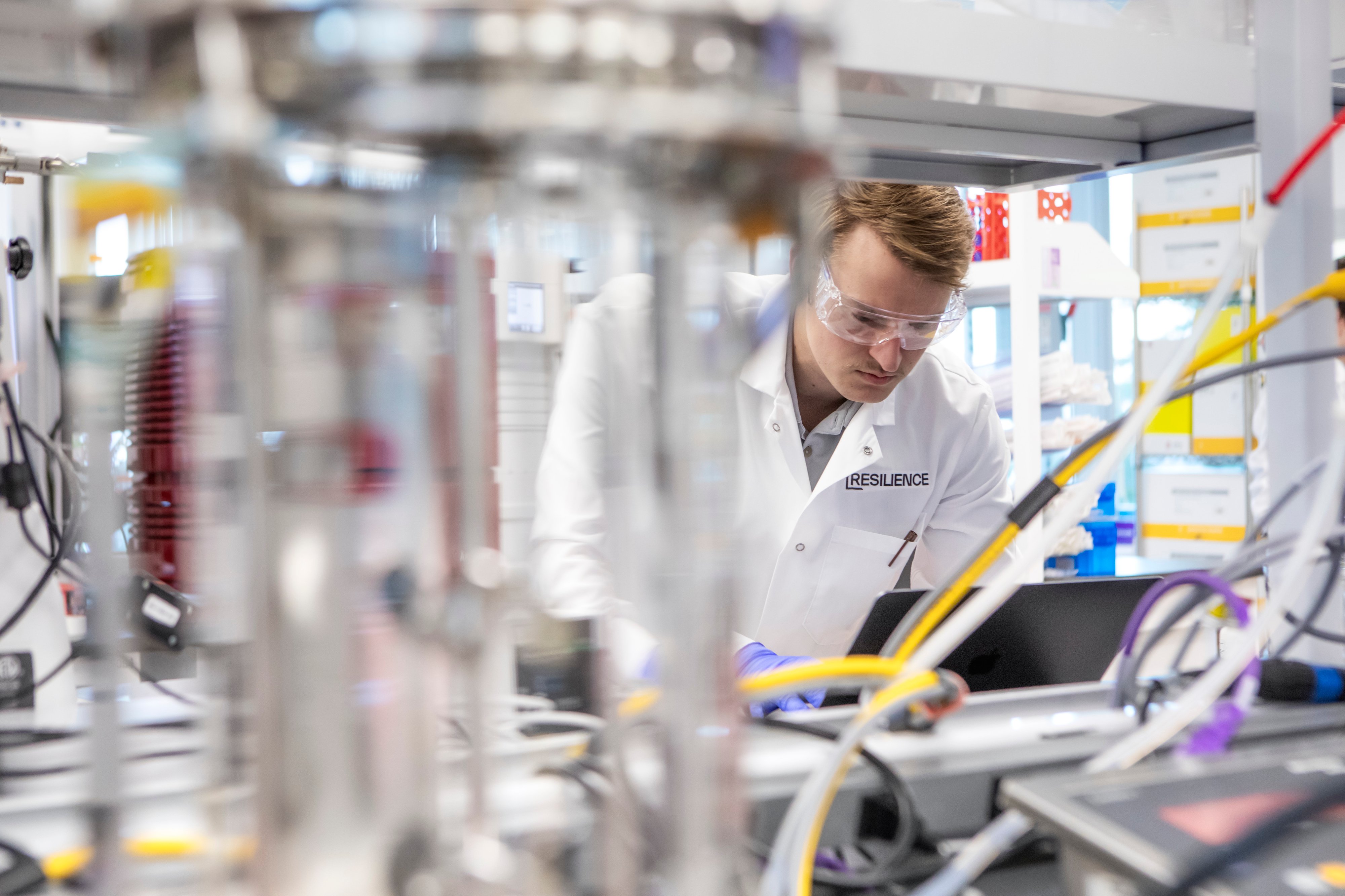 Essential AAV & LVV Manufacturing Platform | Resilience